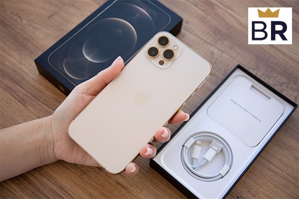 5 Best Camera Phones - Feb. 2023 - BestReviews